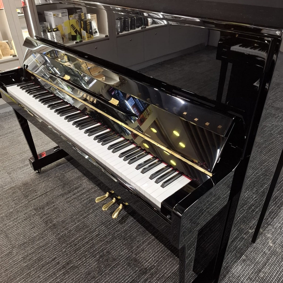 Yamaha YS3 Upright Piano — Tom Lee Music